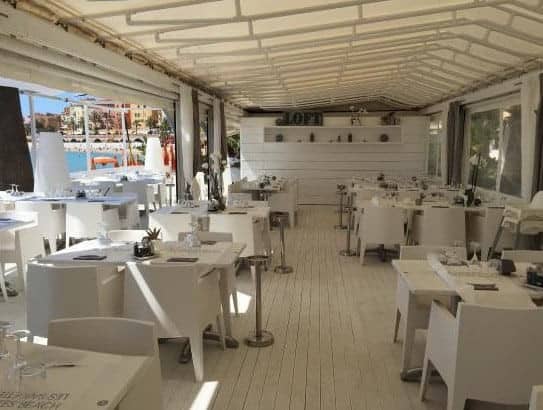 Les Sablettes Beach à Menton - menu et photos