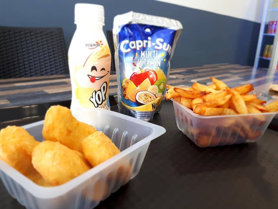 Le Central Snack à Tonnay Charente - menu et photos