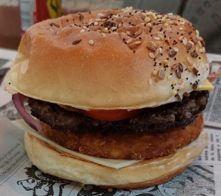 Seven Street à Mayenne - menu et photos