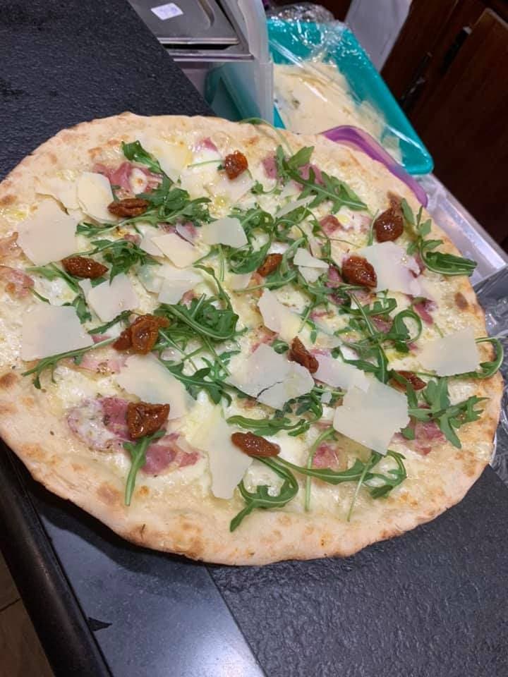 Pepone Pizza à Paris 18 - menu et photos